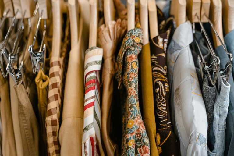 The best thrift stores in Toronto - Fringinto