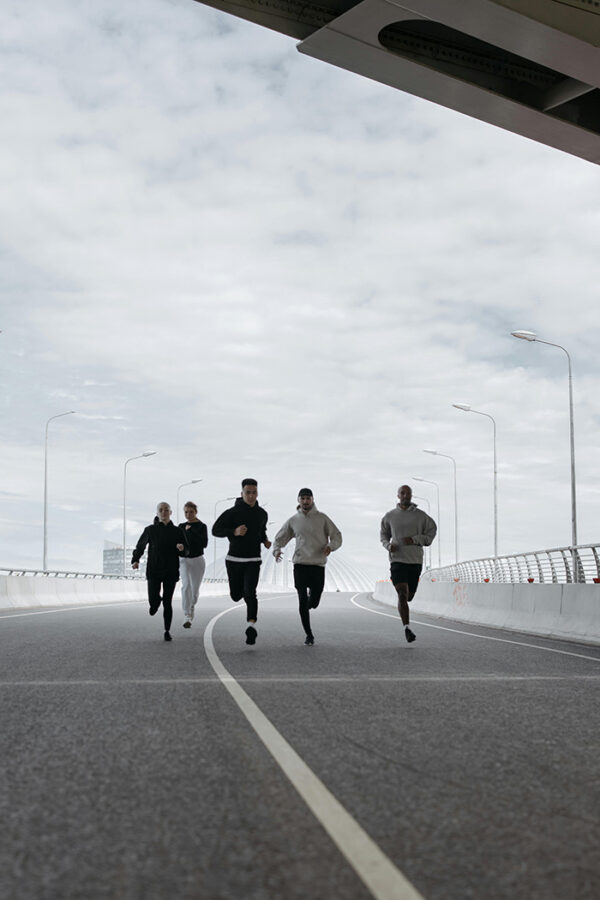 The complete guide to running clubs in Toronto - Fringinto